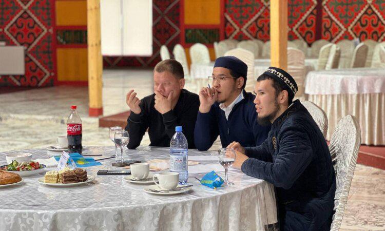 Атырауда жастар арасында зияткерлік сайыс өтті - Qazaqstan Musylmandary Dіnı basqarmasynyń resmı ...